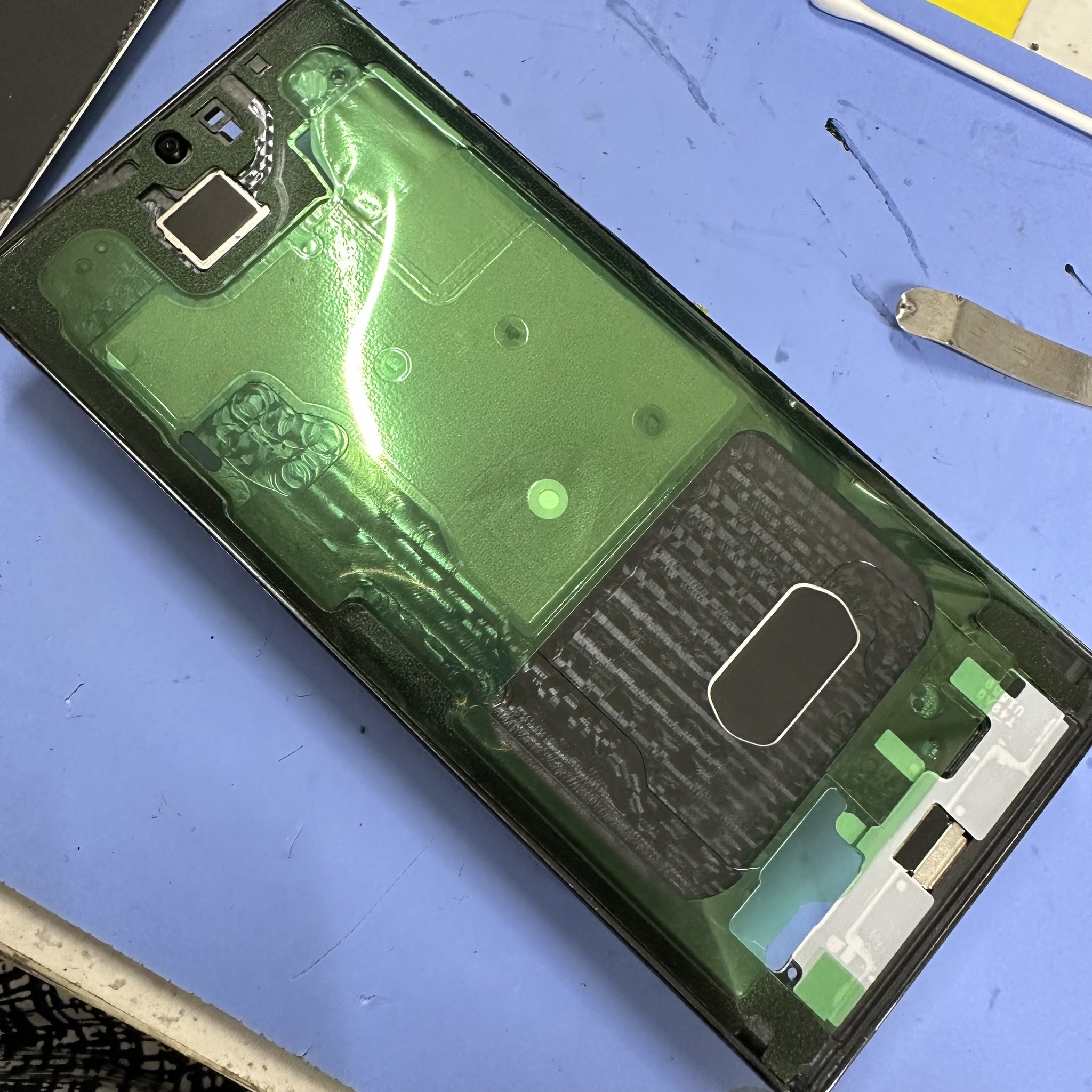 Galaxy Note20 Ultraの修理・分解方法は・・
